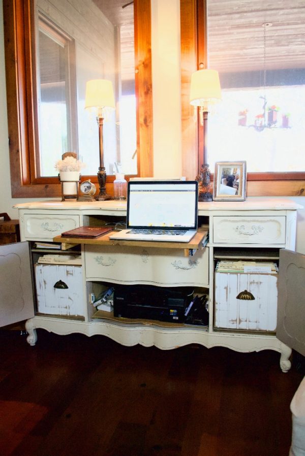 My Repurposed Desk - Country Design Style