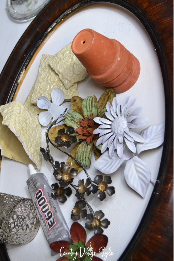 Broken Floral Junk Wreath - Country Design Style